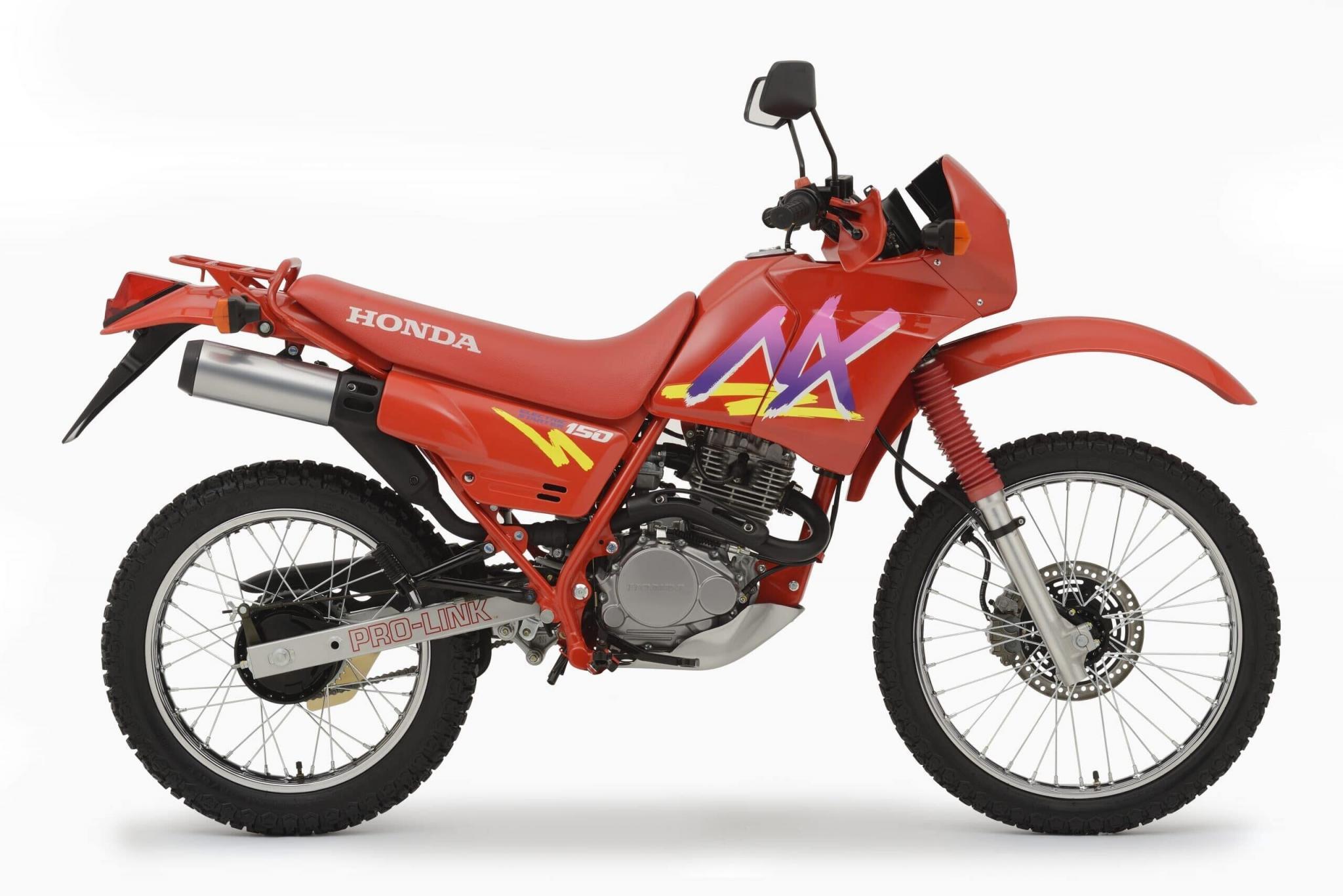 Propostas diferentes – Honda XL, XR e NX – Motos Clássicas 80